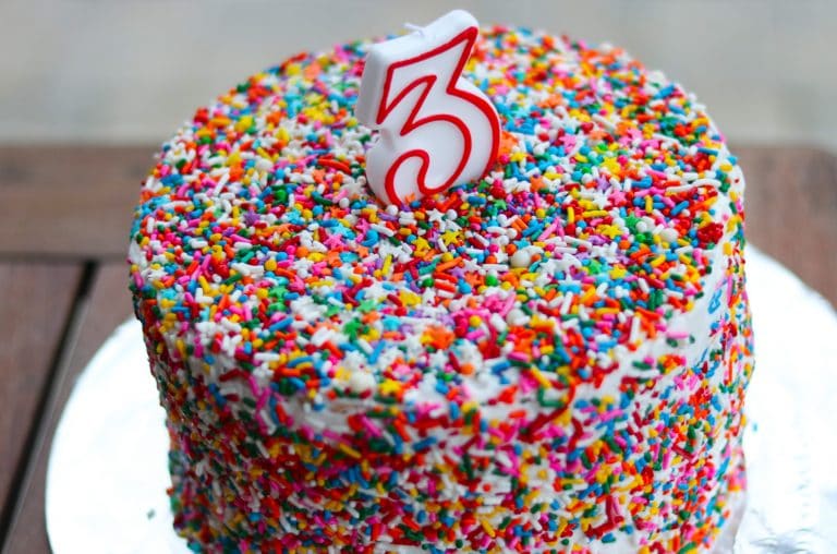 How To Make An Exploding Sprinkle Cake {Video} – Erin Brighton