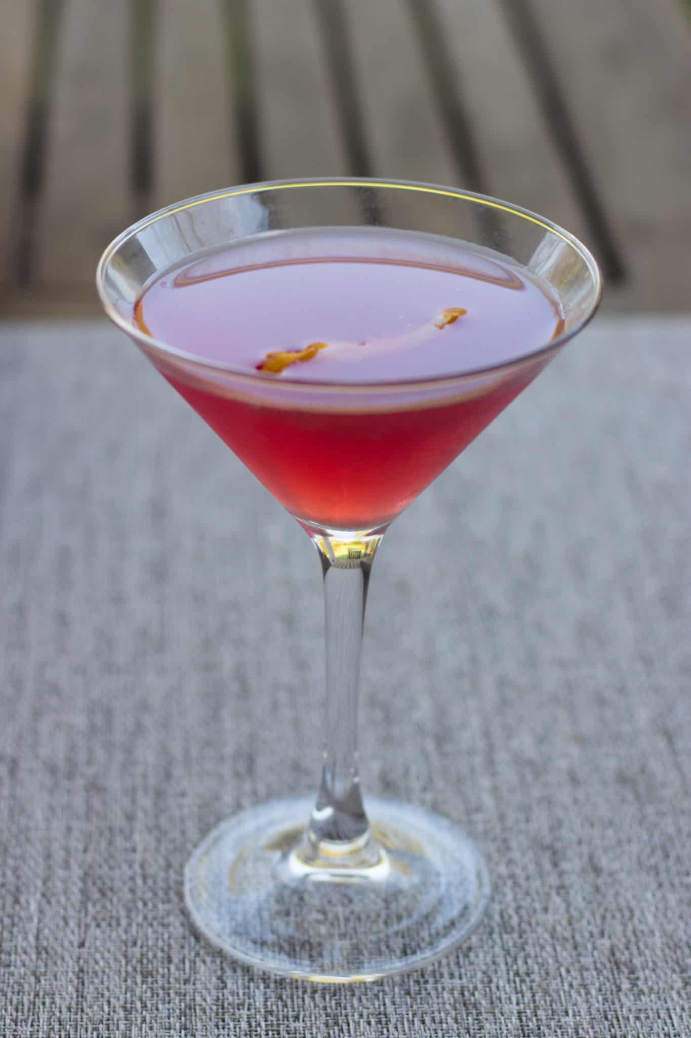 Super Simple Cranberry Cosmo – Erin Brighton