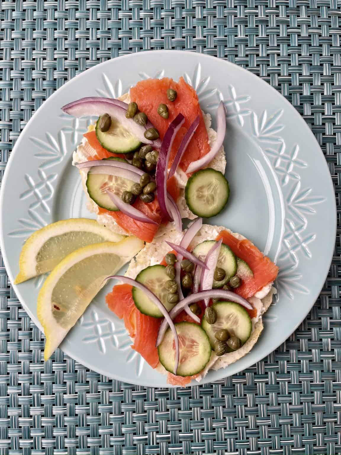 Easy Bagel Bar Ideas For Brunch – Erin Brighton